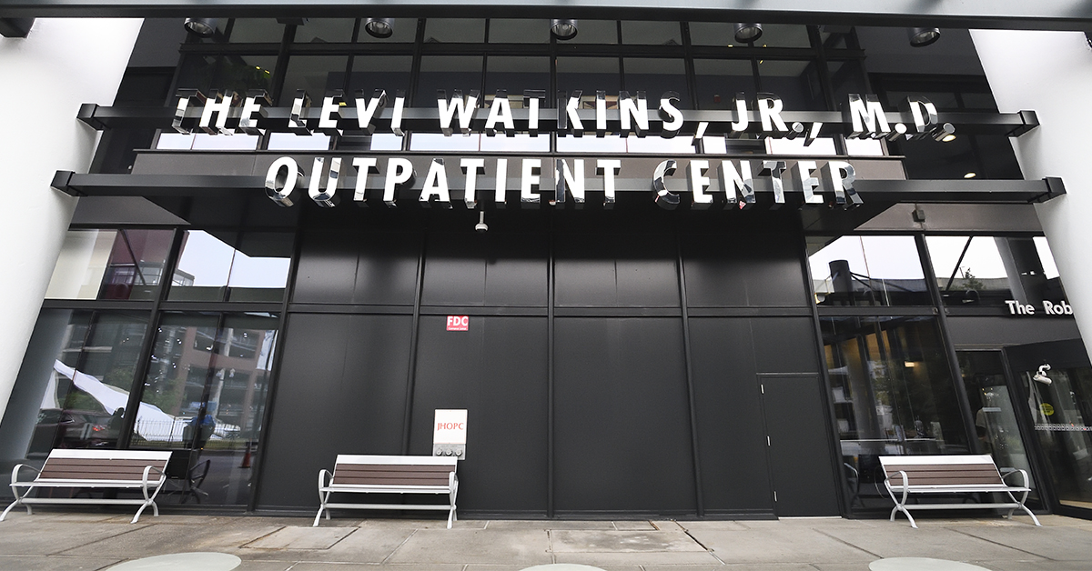 Johns Hopkins Outpatient Center Named In Honor of Cardiac Surgeon Levi ...