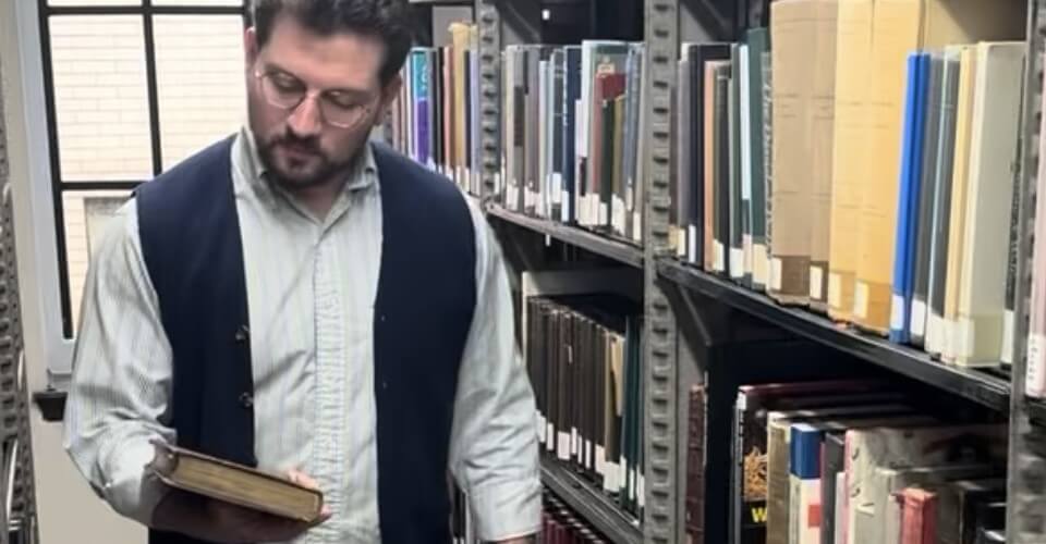 Guardian of Medicine's Manuscripts | Johns Hopkins Medicine